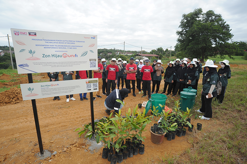 SERDANG, May 17 - 26 student volunteers from Universiti Putra Malaysia ...